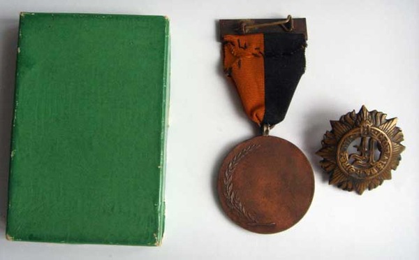 Antique IRA Irish Republican Army medal | ANTIQUES.CO.UK