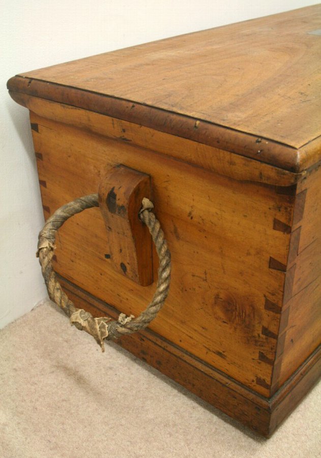 Antique Victorian Camphor Ships Trunk | ANTIQUES.CO.UK