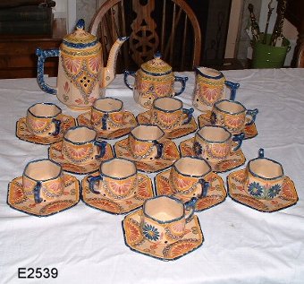 Antique Quimper Tea/Coffee Set Ref E2539 | ANTIQUES.CO.UK